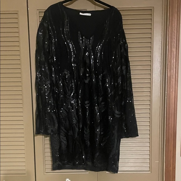 Three Eighty Two | Dresses | Three Eighty Two Elegant Black Sequin ...